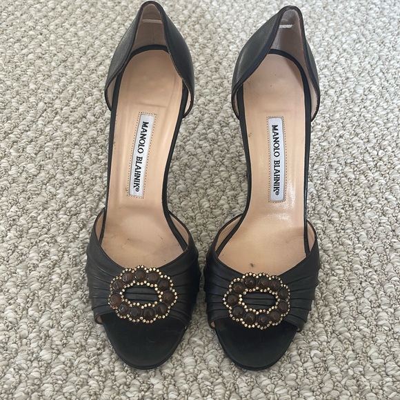 Manolo Blahnik | Shoes | Manolo Blahnik Heel | Poshmark